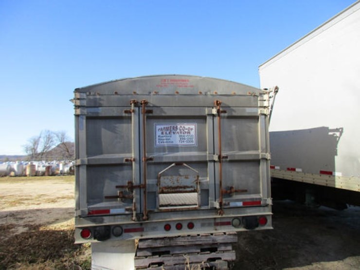 Kann Grain Box - Lot #143, Online Only Equipment Auction, 12/27/2017 ...