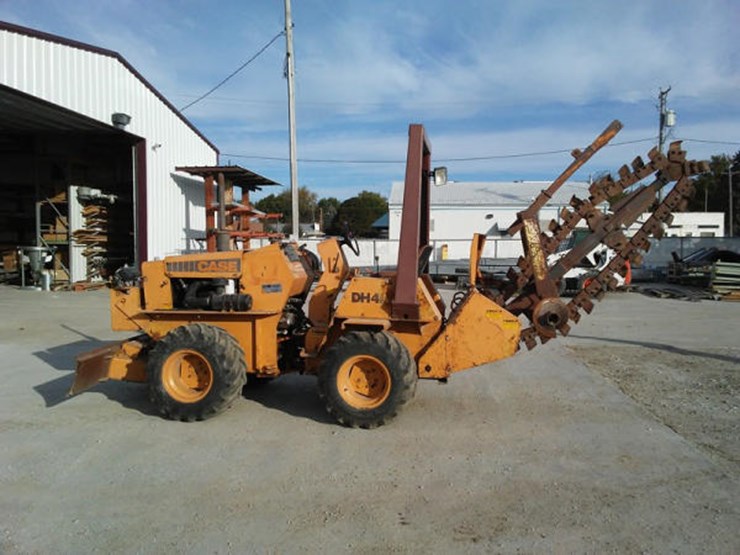 Case DH4 - Lot #376, Online Only Equipment Auction, 12/19/2017, DPA ...