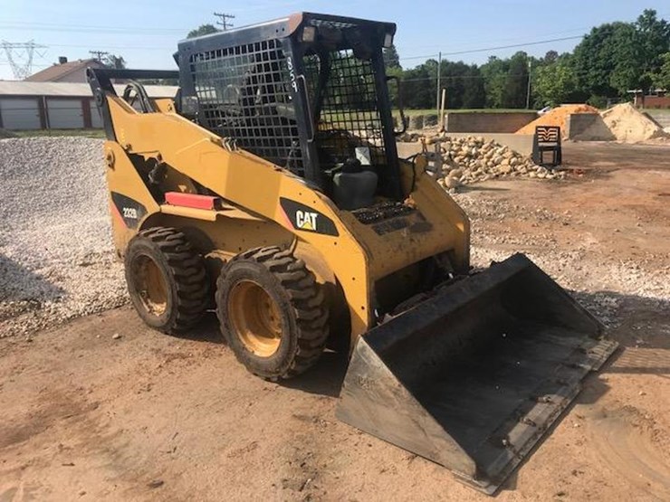 Caterpillar 232B - Lot #3011, Equipment Auction, 6/2/2018, Johnny King ...