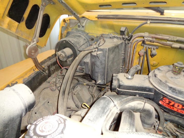 1990 Ford F600 - Lot #317, Online Only Equipment Auction, 7/24/2018 ...