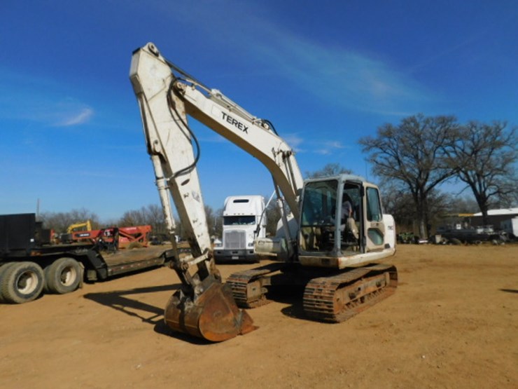 TEREX EXCAVATOR ( VIDEO) HOURS UNKNOWN - Lot #12050A, Online Only ...