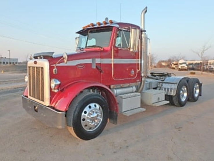 2005 Peterbilt 357 - Lot #226, Online Only Equipment Auction, 2/19/2019 ...