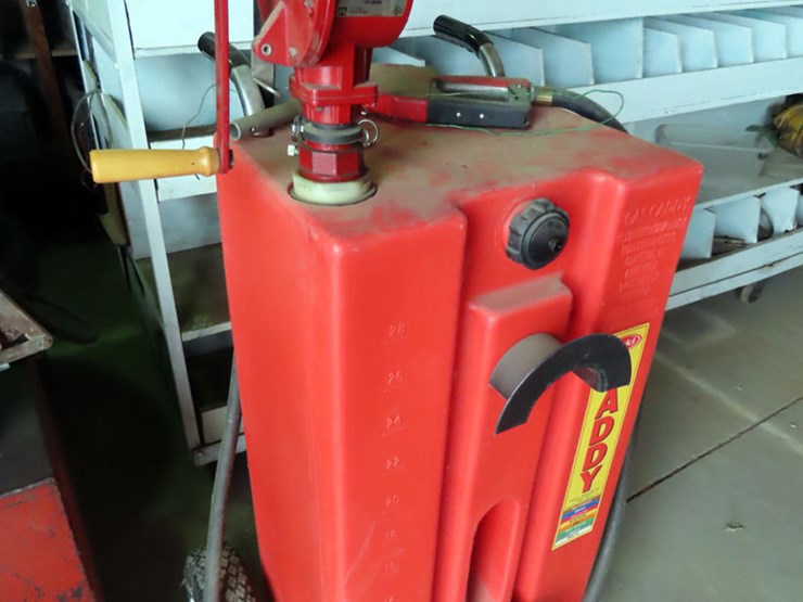 Todd Gas Caddy on Wheels. - Lot #32, SUPER CLEAN EQUIPMENT AUCTION, 5 ...