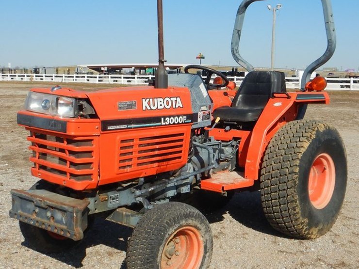 Kubota L3000 - Lot #DI3603, Online Only Great Plains Kubota Equipment ...