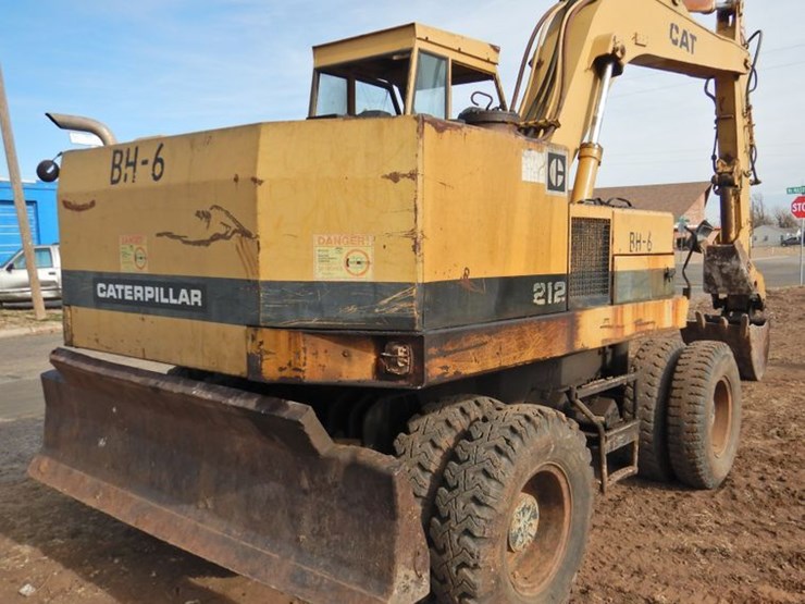 CATERPILLAR 212 - Lot #DG1519, Online Only Construction Equipment ...