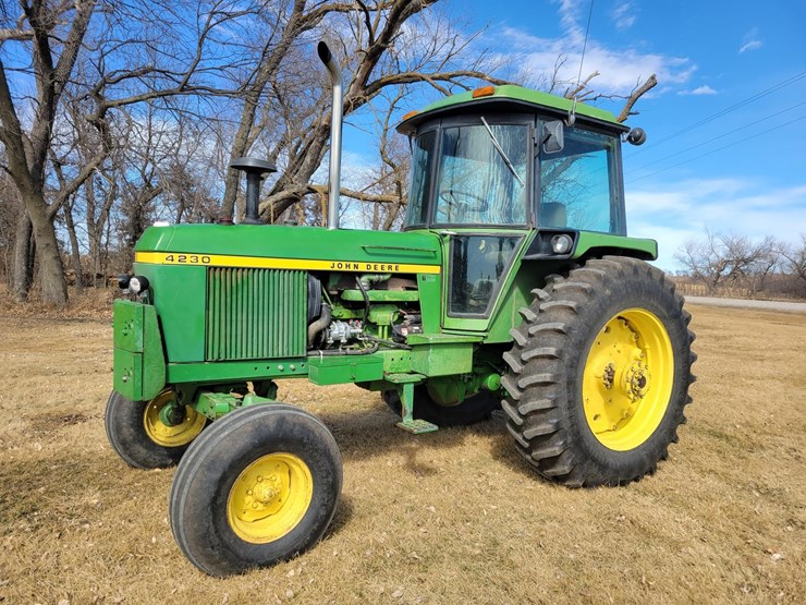 JOHN DEERE 4230 - Lot #HC5566, Equipment Auction - Farm Equipment ...
