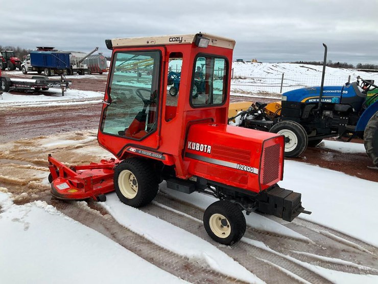KUBOTA F2400 - Lot #933, 2022 Annual Spring Equipment Auction, 4/1/2022 ...