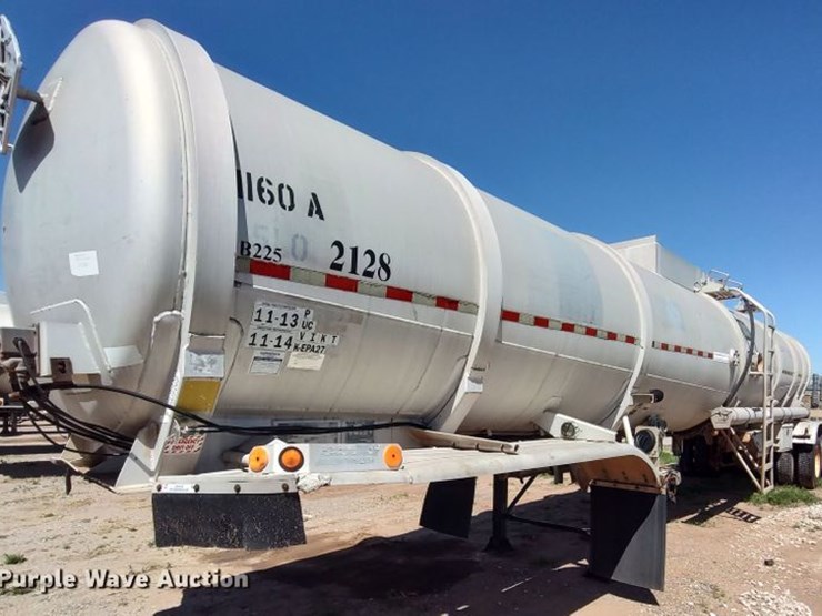 1994 Trailmaster Tanks tank trailer - Lot #JO9539, Thursday May 12 ...