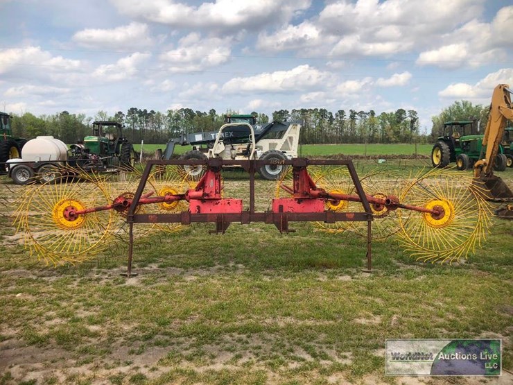 FAZA 8 WHEEL V HAY RAKE - Lot #214, Farm Machinery Auction, 5/13/2022 ...