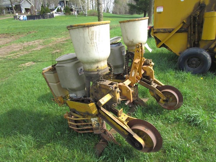 Buffalo 2 Row No Till Planter - Lot #572, Construction Retirement ...