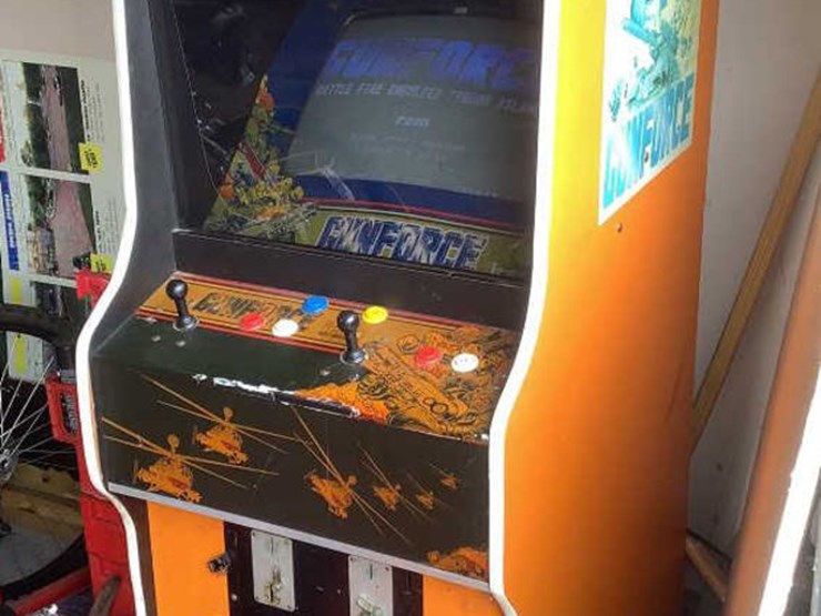 1991 IRem Vintage Gunforce Arcade Game - Lot #53, August Monthly Day 1 ...