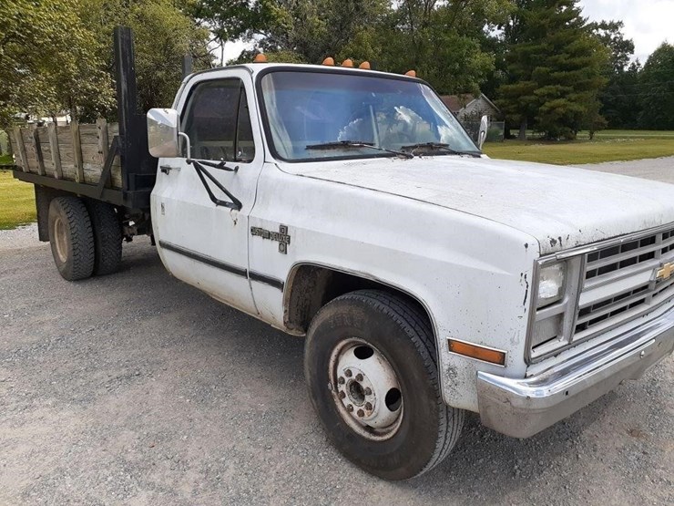 TITLED 1988 Chevy R30 Dump Truck - Lot #344, 38th Annual FALL ...
