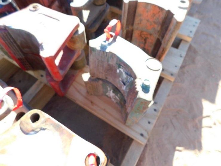 (6410) 7" CASING TONG JAWS - Lot #148, Day 1 Oilfield, Truck, and ...