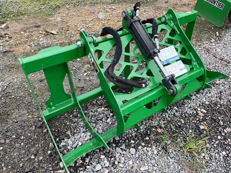 Frontier AV20F Root Grapple Bucket - Lot #124B, Heavy Construction Equipment & Truck Auction ...